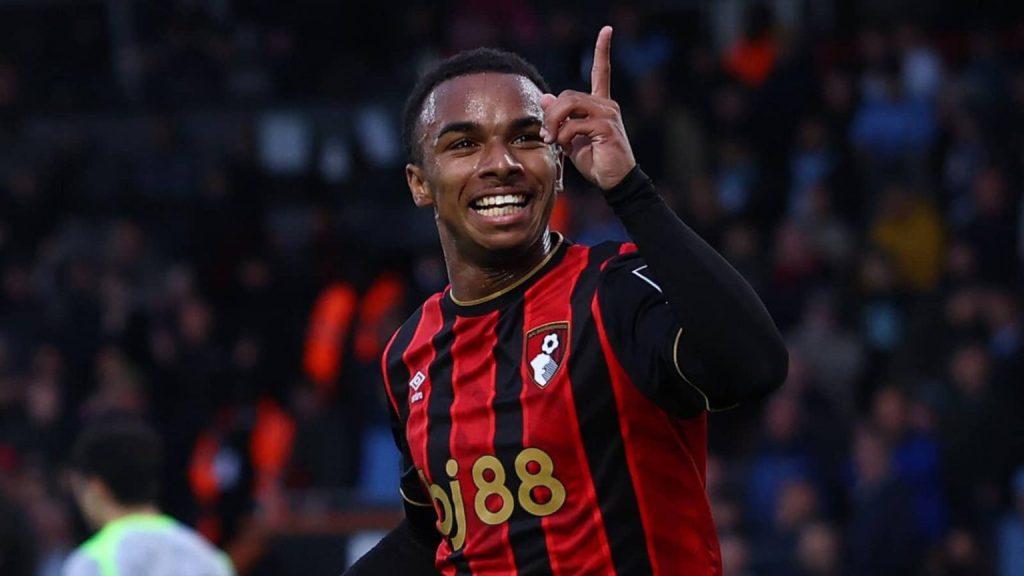 Parlour Backs Arsenal Move for Kroupi - PUO REPORTS